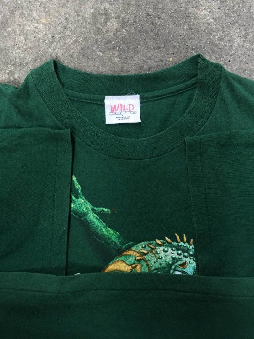 Vintage 90s Wild Gear Graphic Iguana, Men's Fashion, Tops & Sets ...