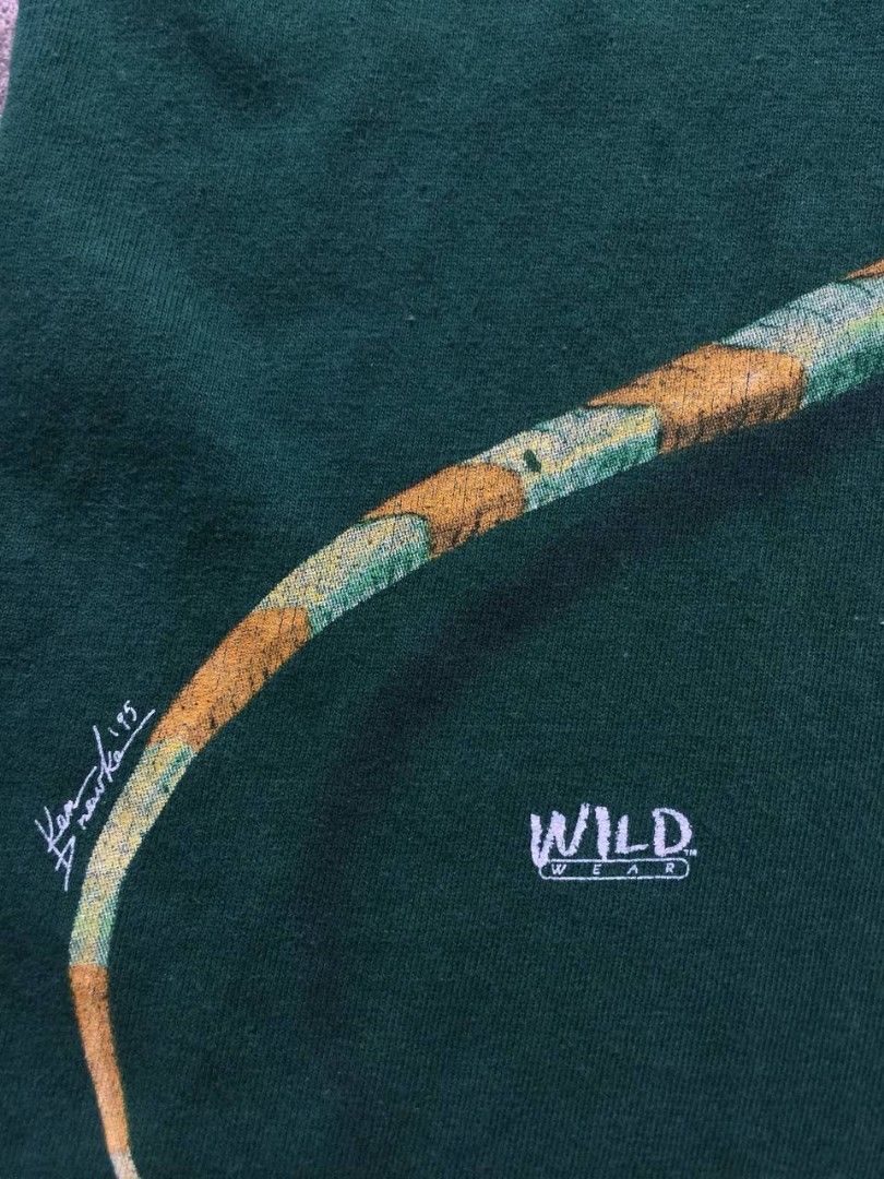 Vintage 90s Wild Gear Graphic Iguana, Men's Fashion, Tops & Sets ...