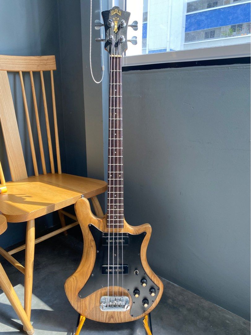 Vintage Guild B302-A bass guitar, Hobbies & Toys, Music & Media ...