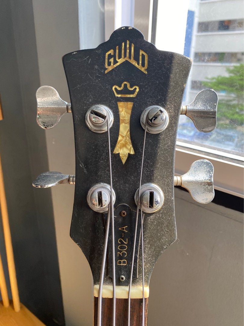 Vintage Guild B302-A bass guitar, Hobbies & Toys, Music & Media ...