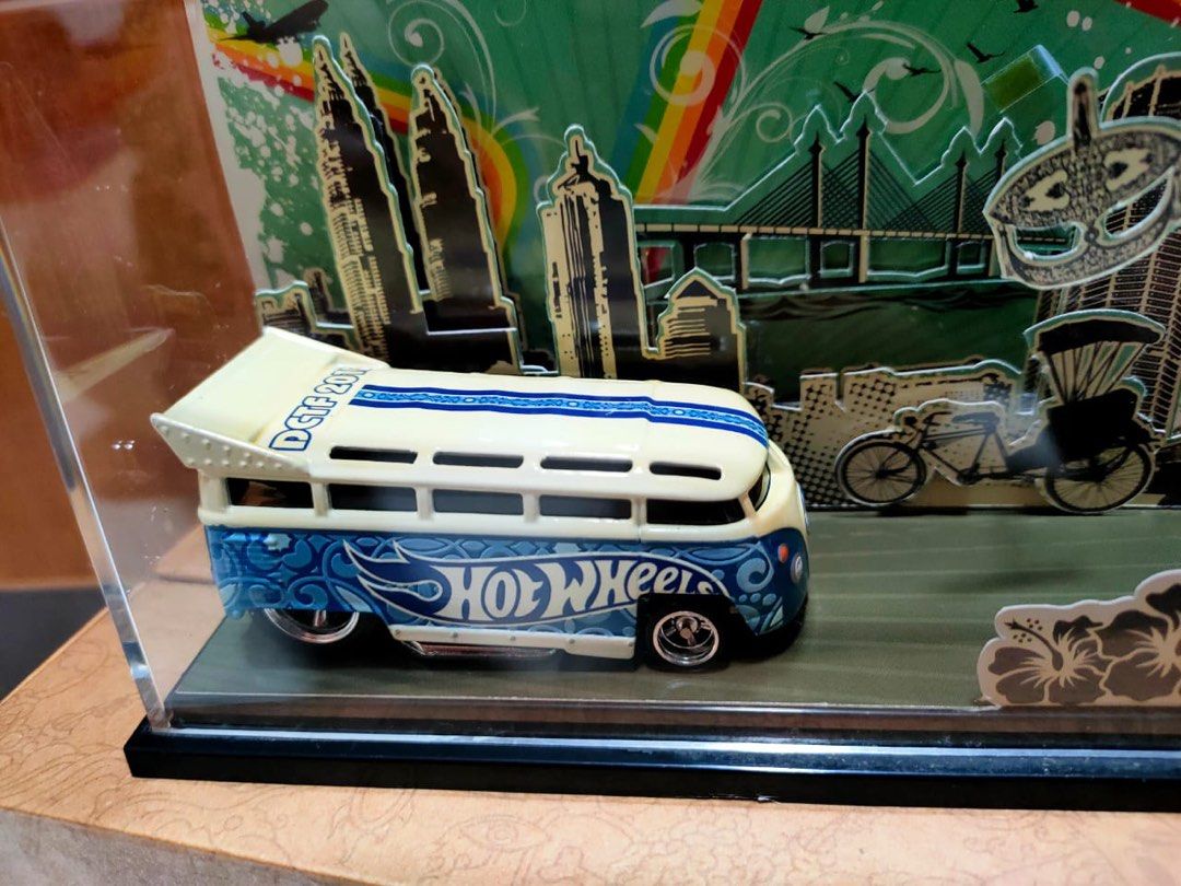 Volkswagen Drag Bus Limited edition, Hobbies & Toys, Toys & Games on ...