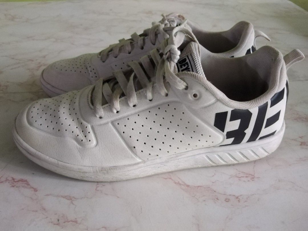 white sneaker for men 361 degree brand, Men's Fashion, Footwear ...