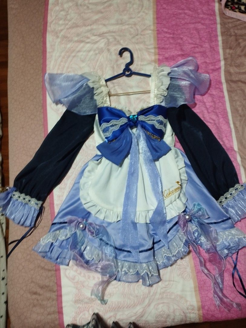 WTS maid kokomi cosplay uwowo, Hobbies & Toys, Memorabilia ...
