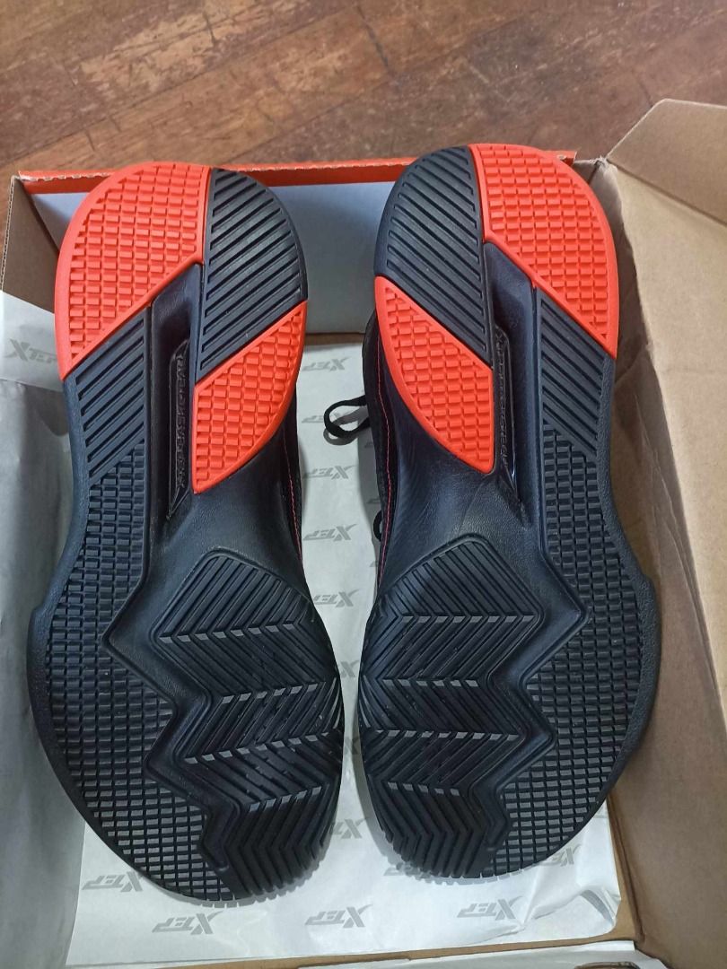 Xtep Shark basketball Shoes, Men's Fashion, Footwear, Sneakers on Carousell