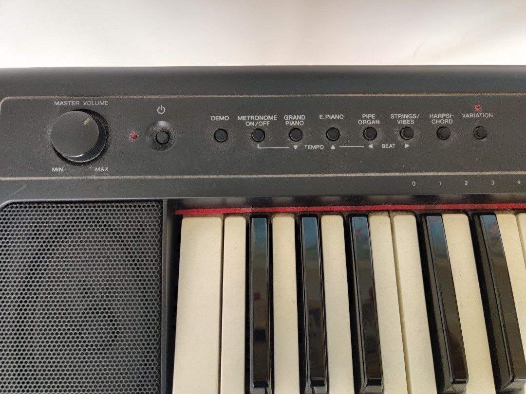 Yamaha Keyboard Piaggero NP-31, Hobbies & Toys, Music & Media, Musical ...