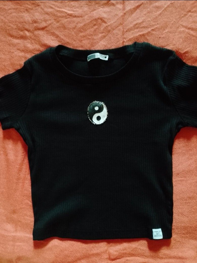 Yin Yang hand painted shirts with beadwork (Price per piece), Women's ...
