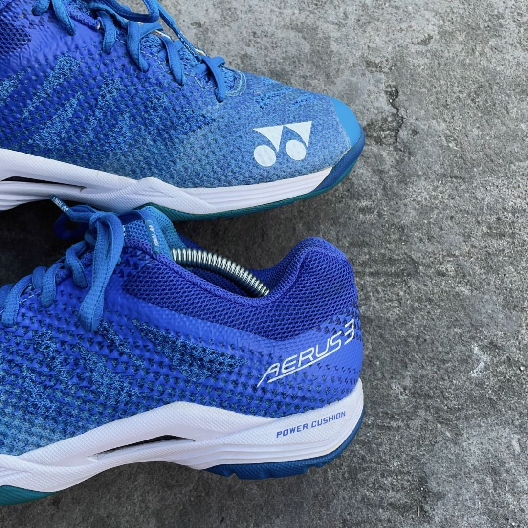 Yonex Power Cushion Aerus 3, Luxury, Sneakers & Footwear on Carousell