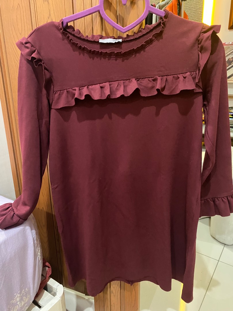 Zara Top, Women's Fashion, Tops, Others Tops on Carousell