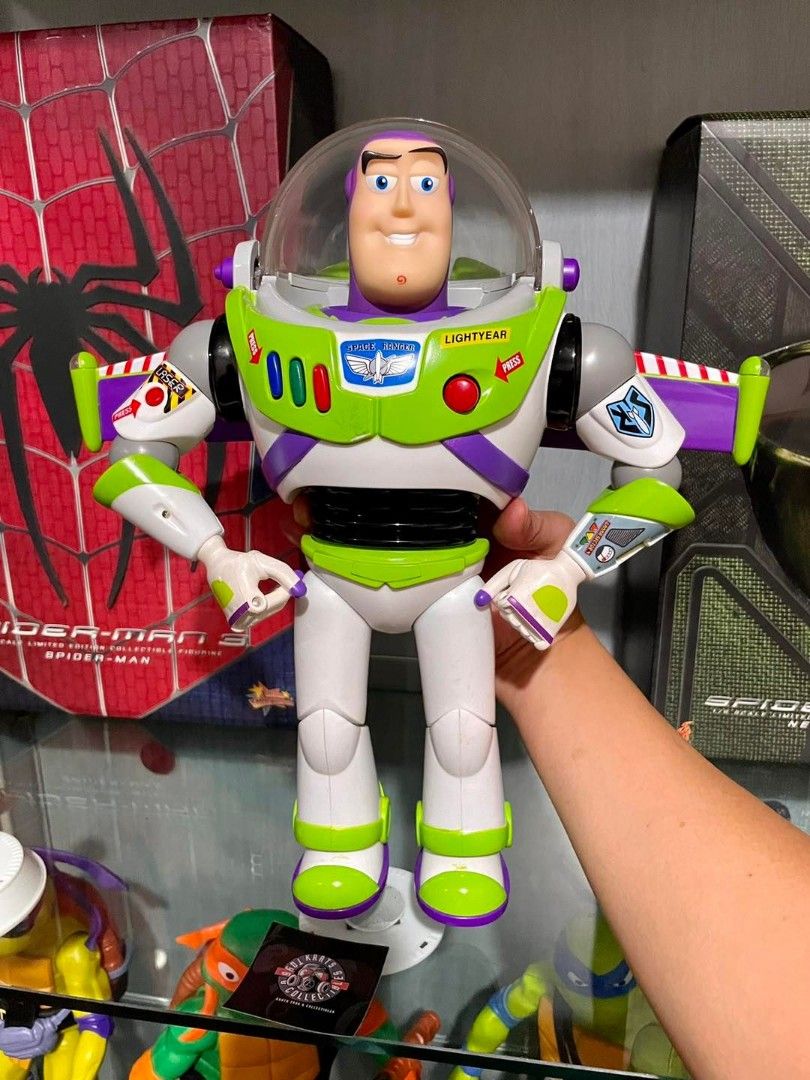 12 Inches Classic Buzz Lightyear ( Disney / Pixar Markings), Hobbies ...