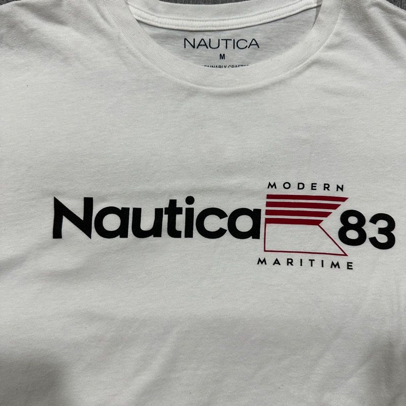 男生二手轉售 專櫃購入｜Nautica 經典字母logo 短袖T恤 帆船品牌 白M, 他的時尚, 上衣與西裝, T恤、Polo衫在旋轉拍賣
