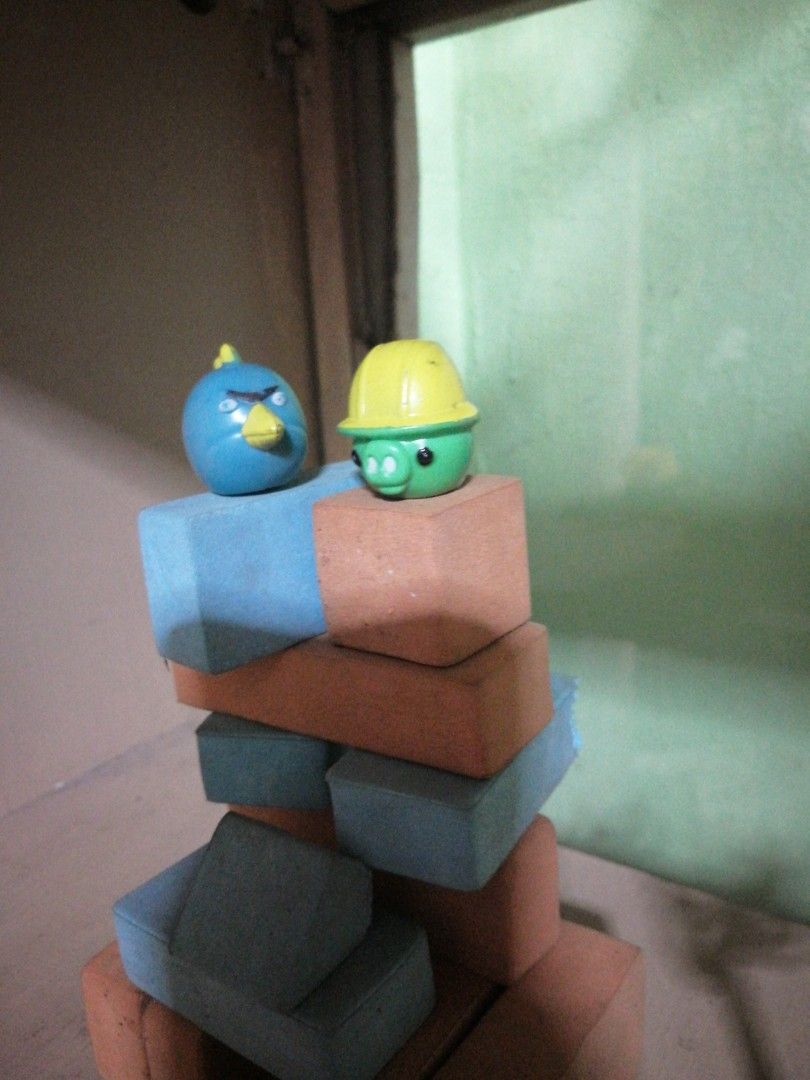 Angry birds catapult, Hobbies & Toys, Toys & Games on Carousell