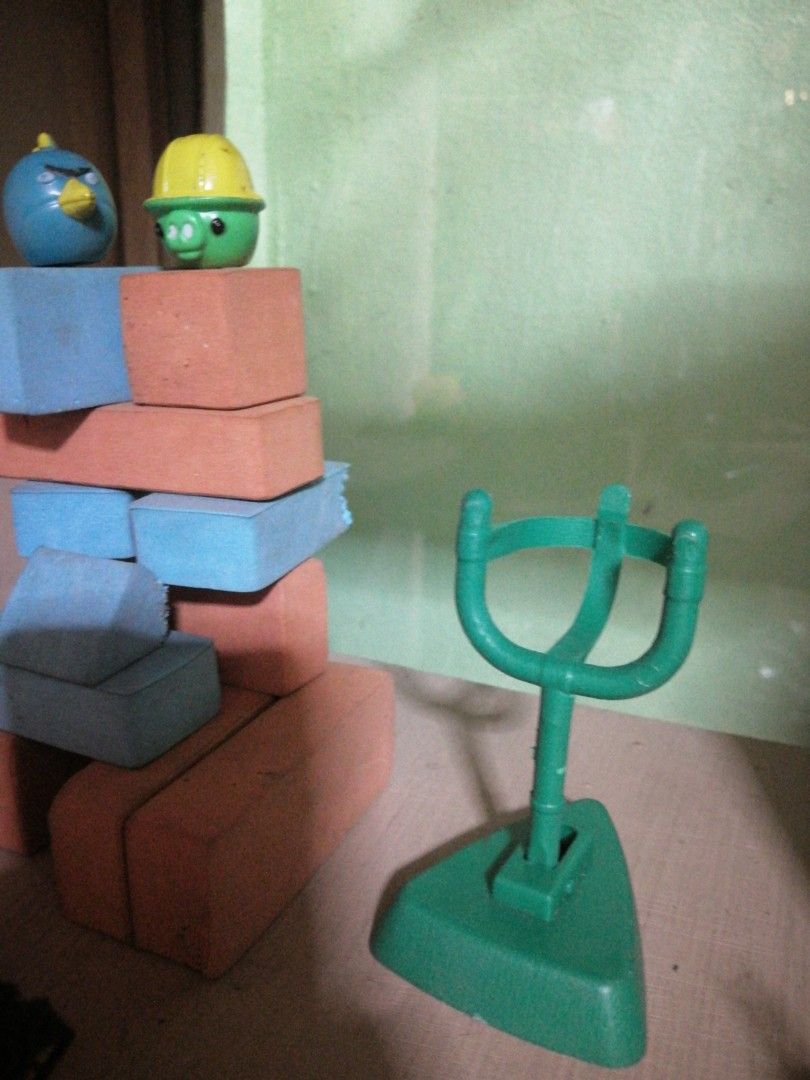 Angry birds catapult, Hobbies & Toys, Toys & Games on Carousell