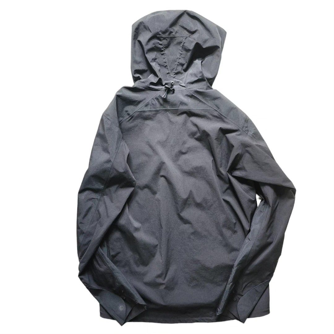 Arcteryx Veilance Composite Hooded Jacket Made in Canada, Men's Fashion ...