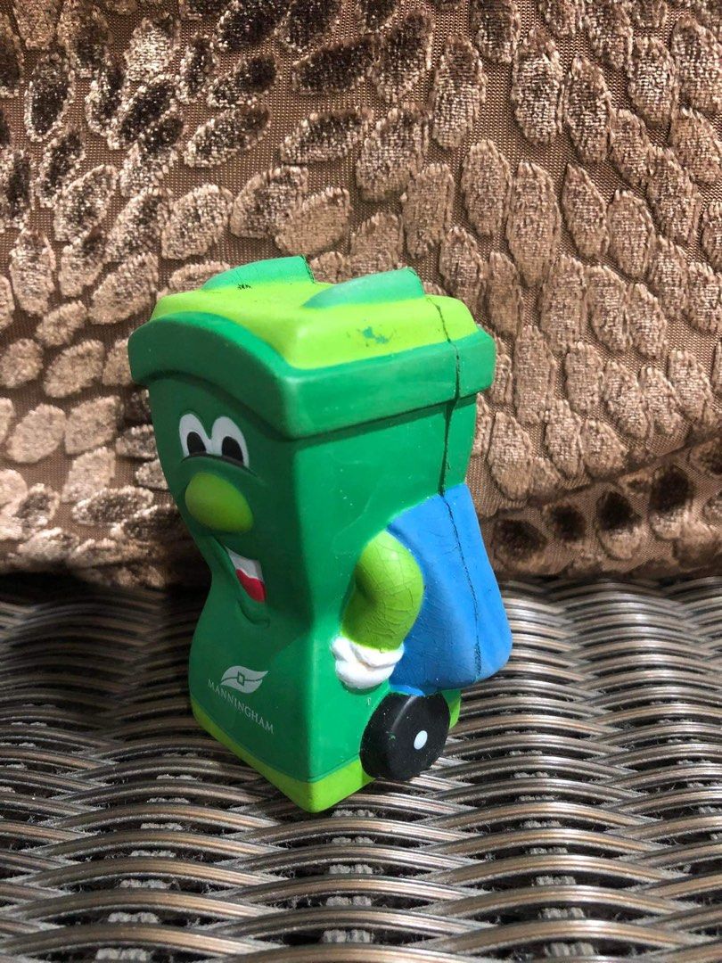Australia Manningham Zero Waste Hero Sponge Recycle Bin Figurine ...