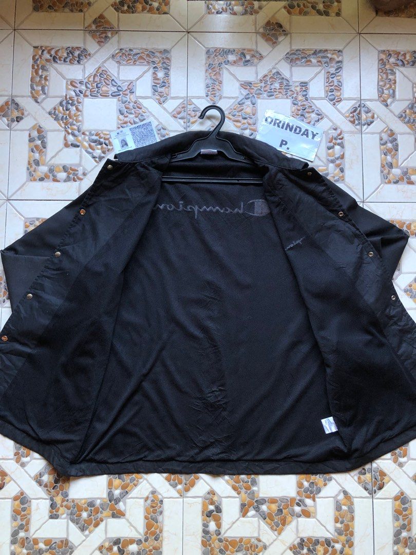 Authentic Champion Script Windbreaker Coach Jacket, Men's Fashion ...