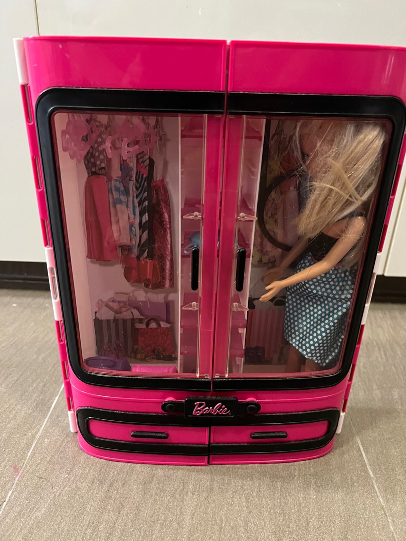 Barbie Wardrobe, Hobbies & Toys, Toys & Games on Carousell