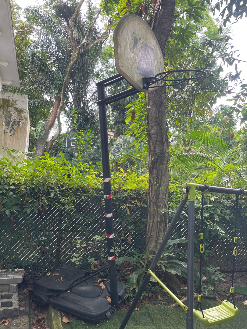 Basketball hoop, Sports Equipment, Sports & Games, Racket & Ball Sports ...