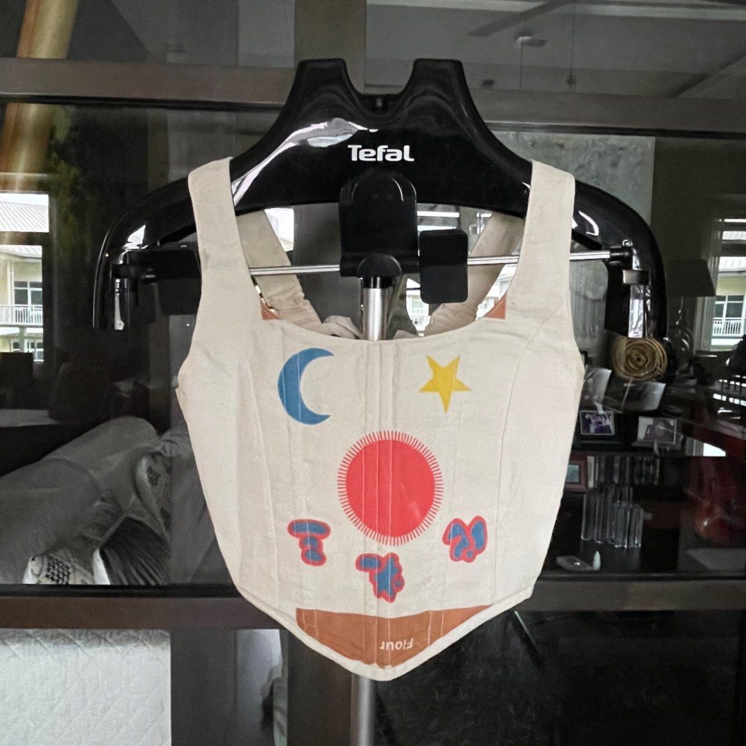 BNew Hello Habi Luna Corset, Women's Fashion, Tops, Others Tops on ...