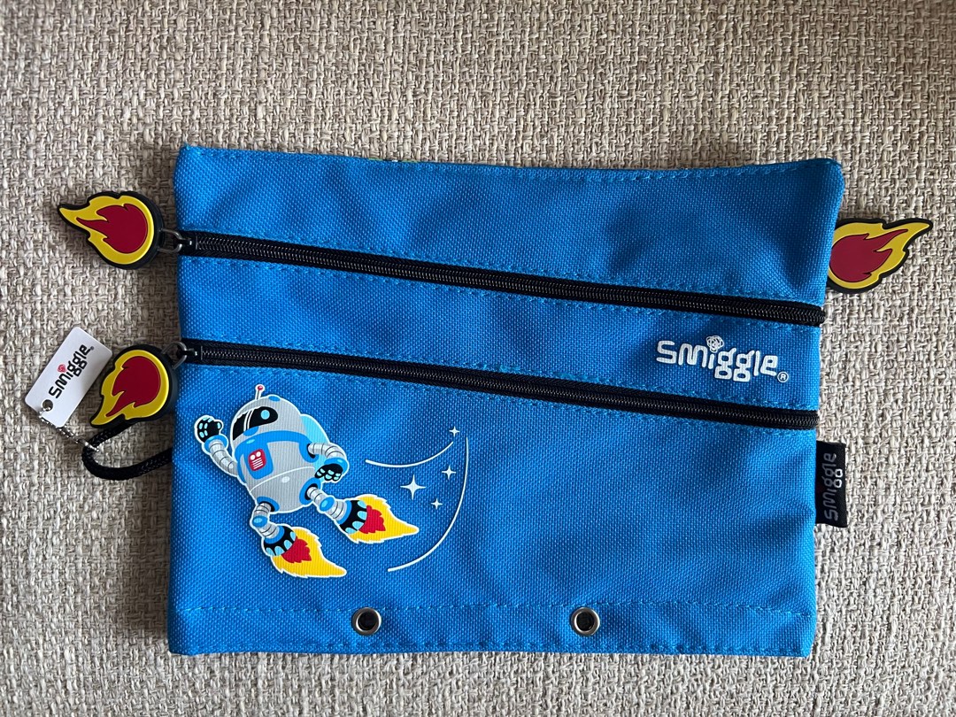 Brand New Smiggles Blue Outer Space themed Pencil Case / Pouch with 3 ...