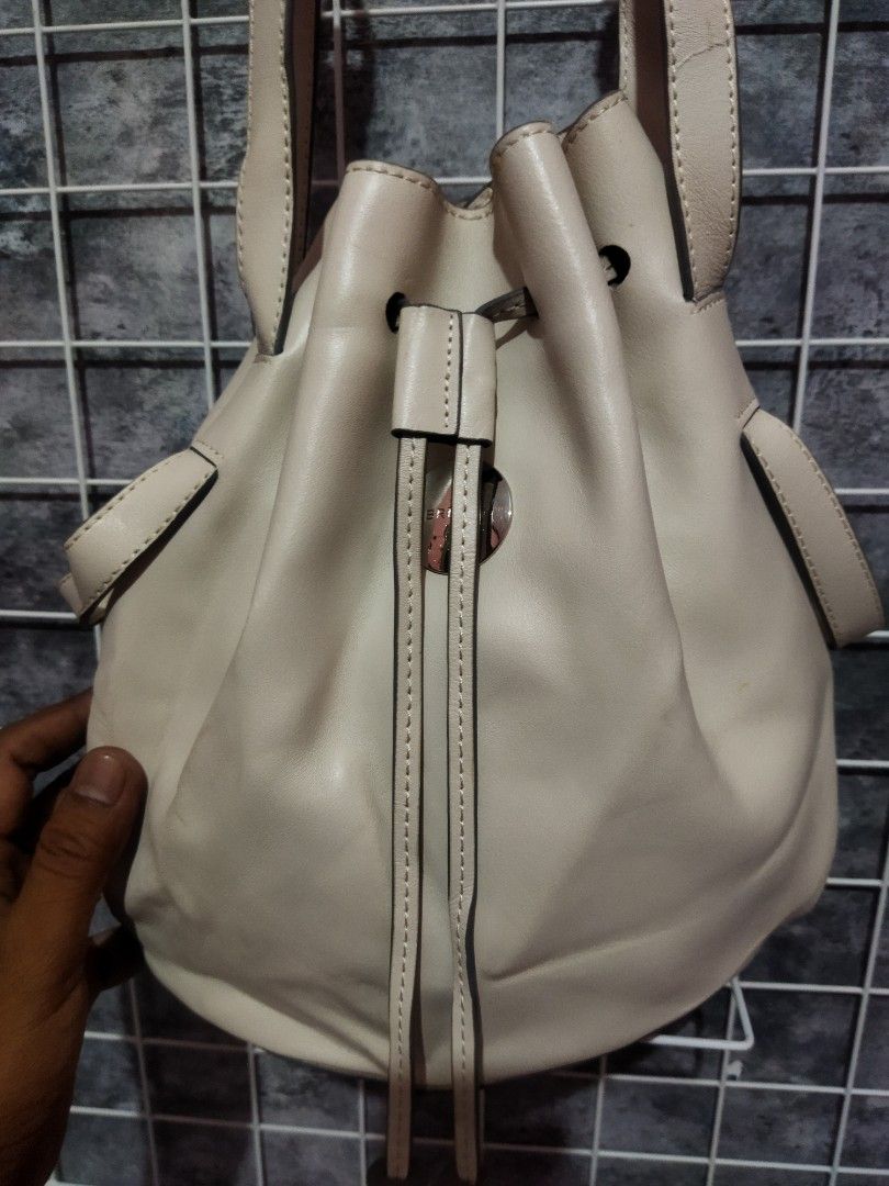 breal sling bucket bag x coc lv metro city fosil, Fesyen Wanita, Tas ...