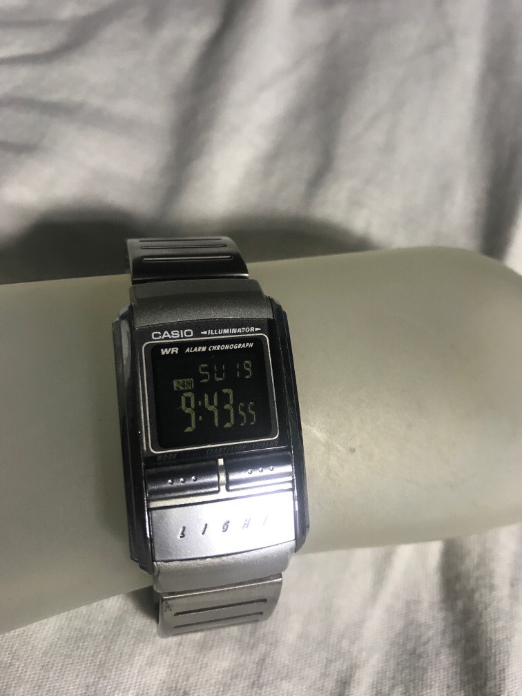 casio LA-200 authentic, Luxury, Watches on Carousell