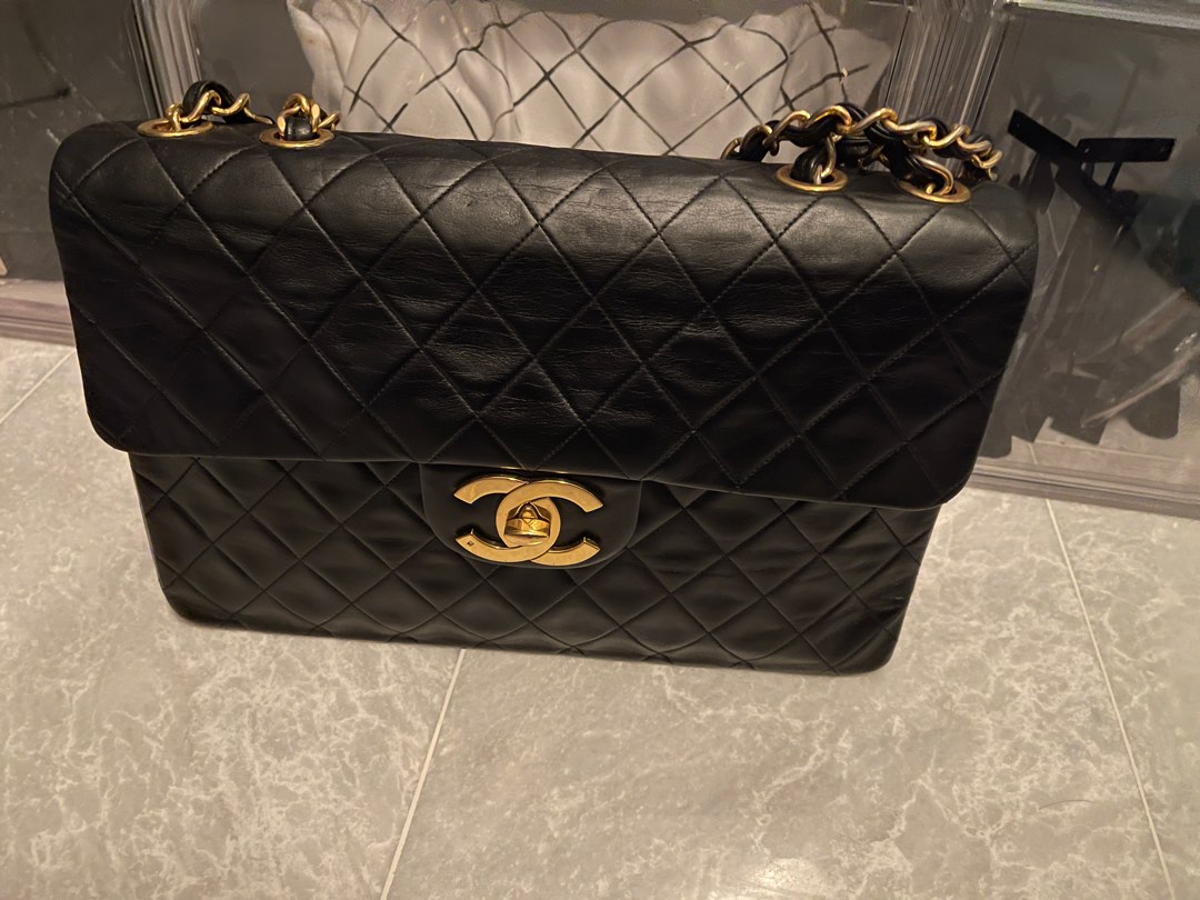 Chanel ba g, Luxury, Bags & Wallets on Carousell