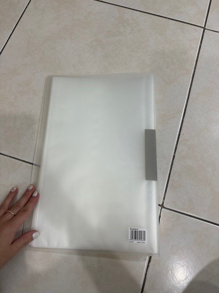 Comix Long Clearbook, Hobbies & Toys, Stationary & Craft, Stationery ...