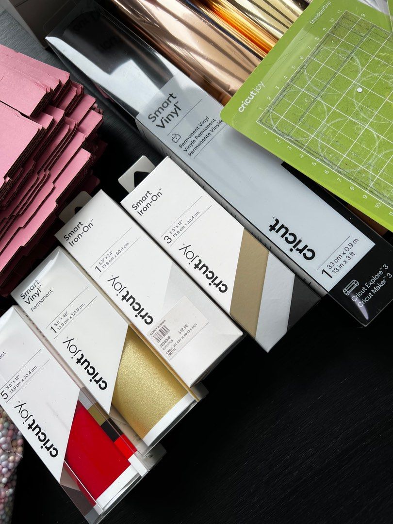 Cricut joy cutter craft tool arts vinyl, Hobbies & Toys, Stationery ...