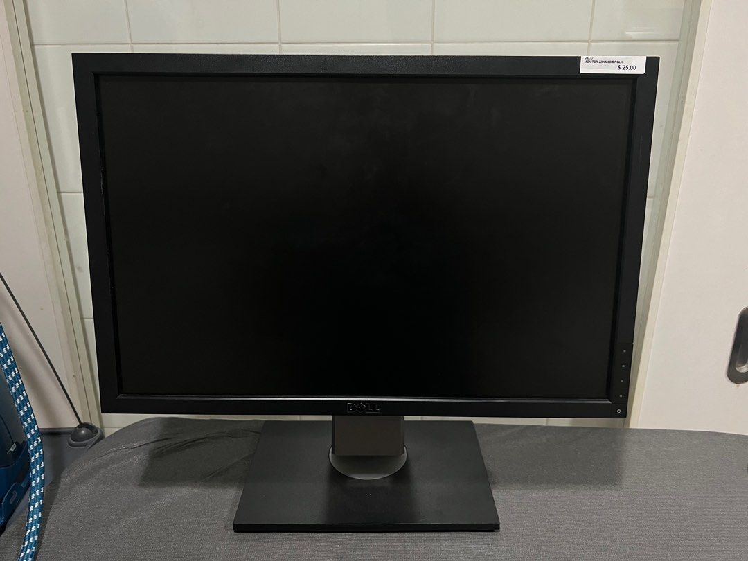 Dell 22 inch Monitor, Computers & Tech, Parts & Accessories, Monitor ...