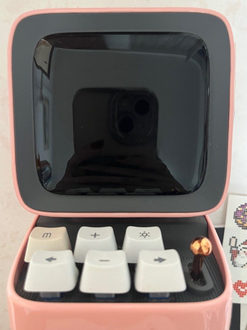 Divoom DITOO-PLUS Speaker : Pink colour, Audio, Soundbars, Speakers ...