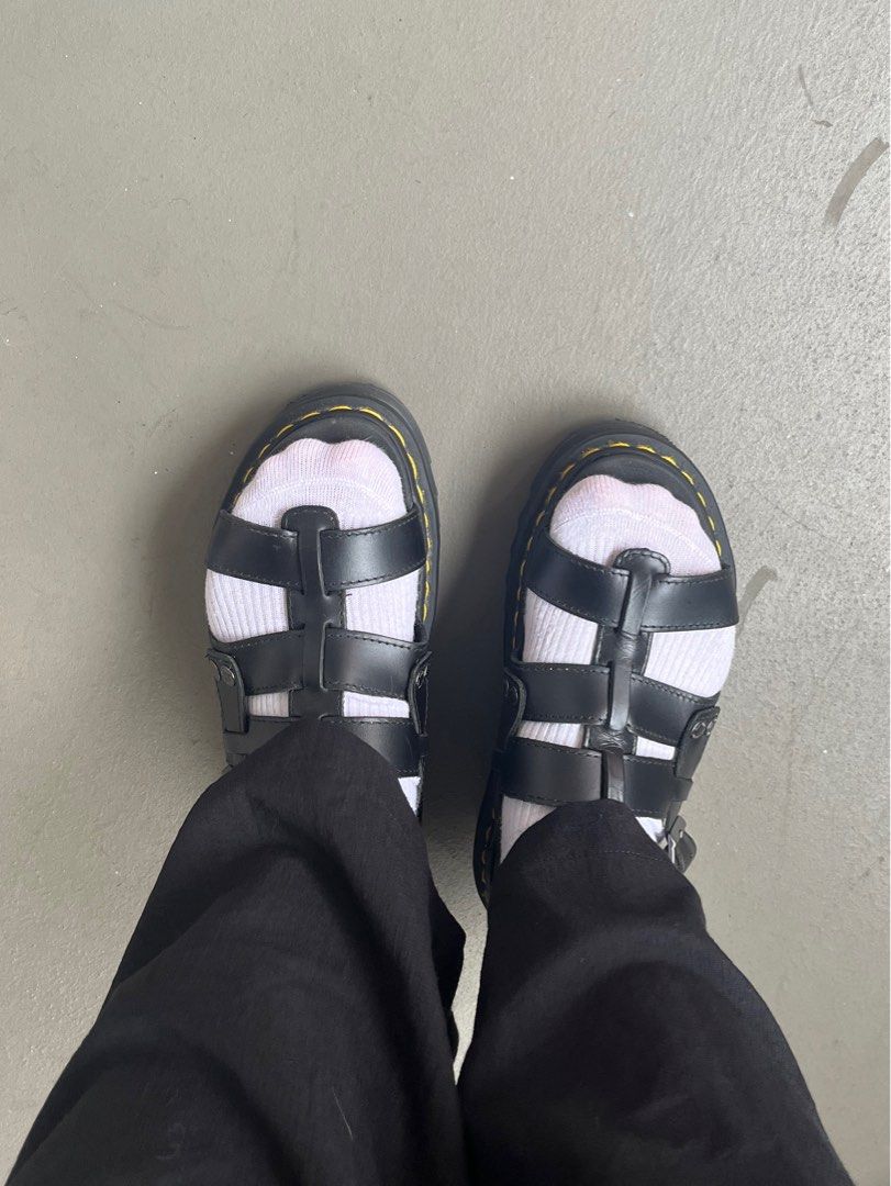 Dr Martens Terry Sandals, Women's Fashion, Footwear, Sandals on Carousell