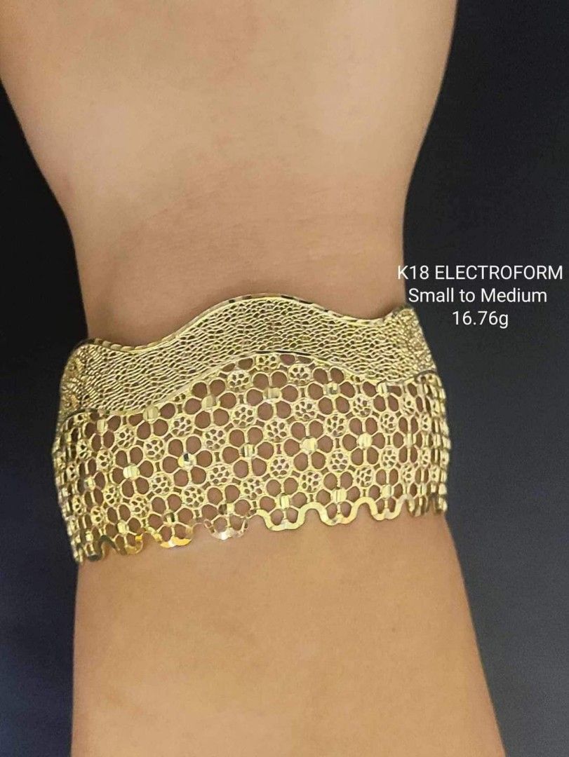 Electroform Bangles 18k gold, Women's Fashion, Jewelry & Organizers ...