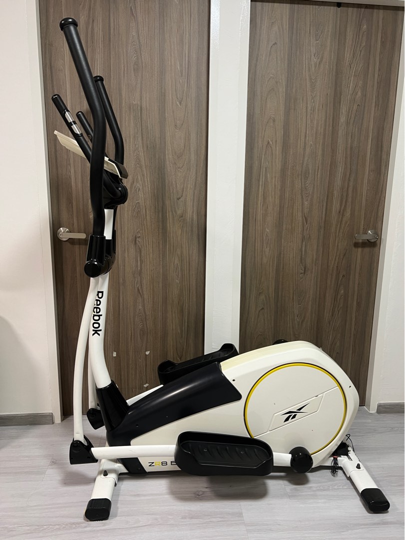 FCFS: Reebok Elliptical Machine Cross Trainer, Sports Equipment ...