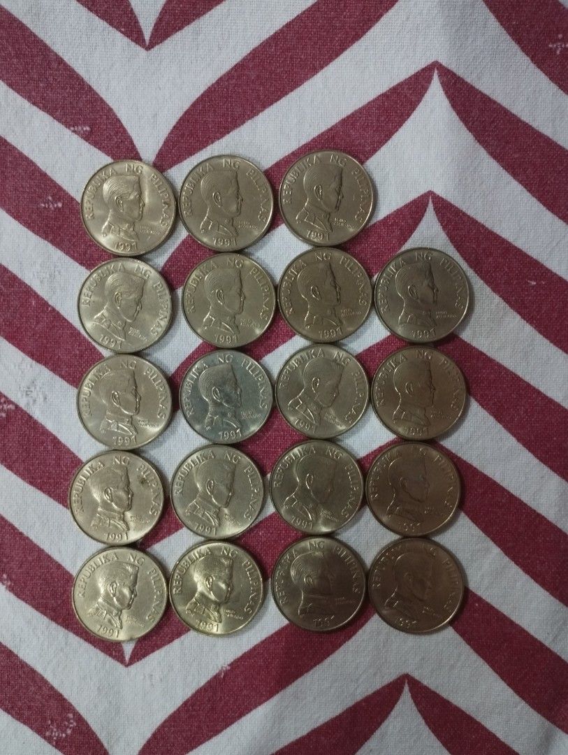 FERDINAND MARCOS 5 PISO 1975 & EMILIO AGUINALDO 5 PISO 1991 600 each ...