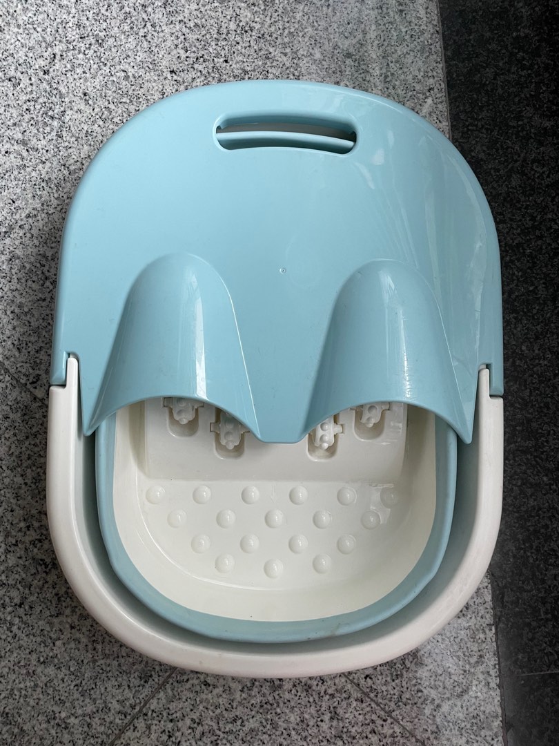 Foot spa tub, Beauty & Personal Care, Foot Care on Carousell