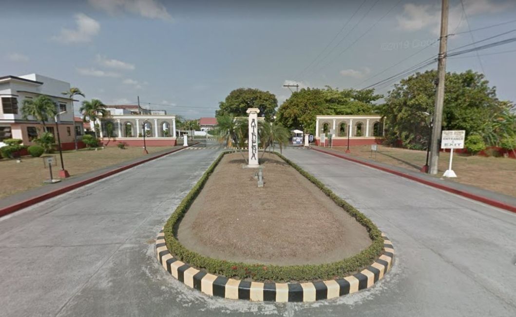 For Sale Nice Spacious 350m2 Lot Area CORNER LOT in PALLAS ATHENA ...