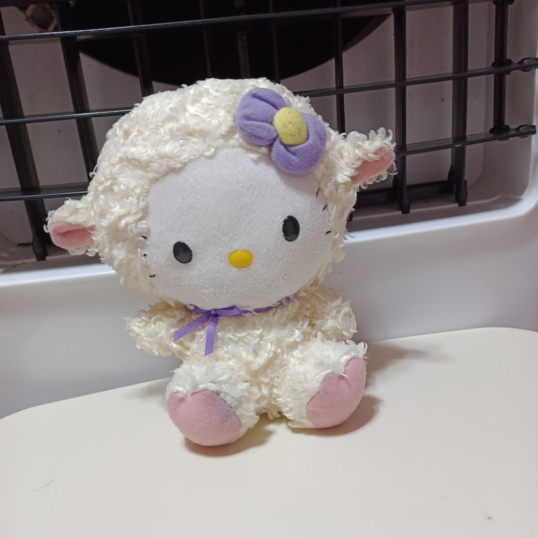 Hello Kitty sheep, Hobbies & Toys, Toys & Games on Carousell