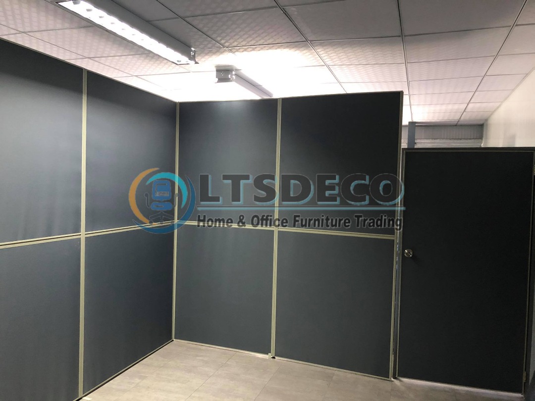 HIGH PANEL FULL FABRIC OFFICE PARTITION, Furniture & Home Living ...