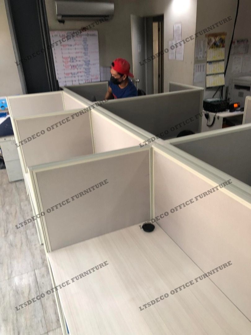 HIGH PANEL TWO-TONE WORKSTATION OFFICE PARTITIONS / OFFICE PARTITIONS ...