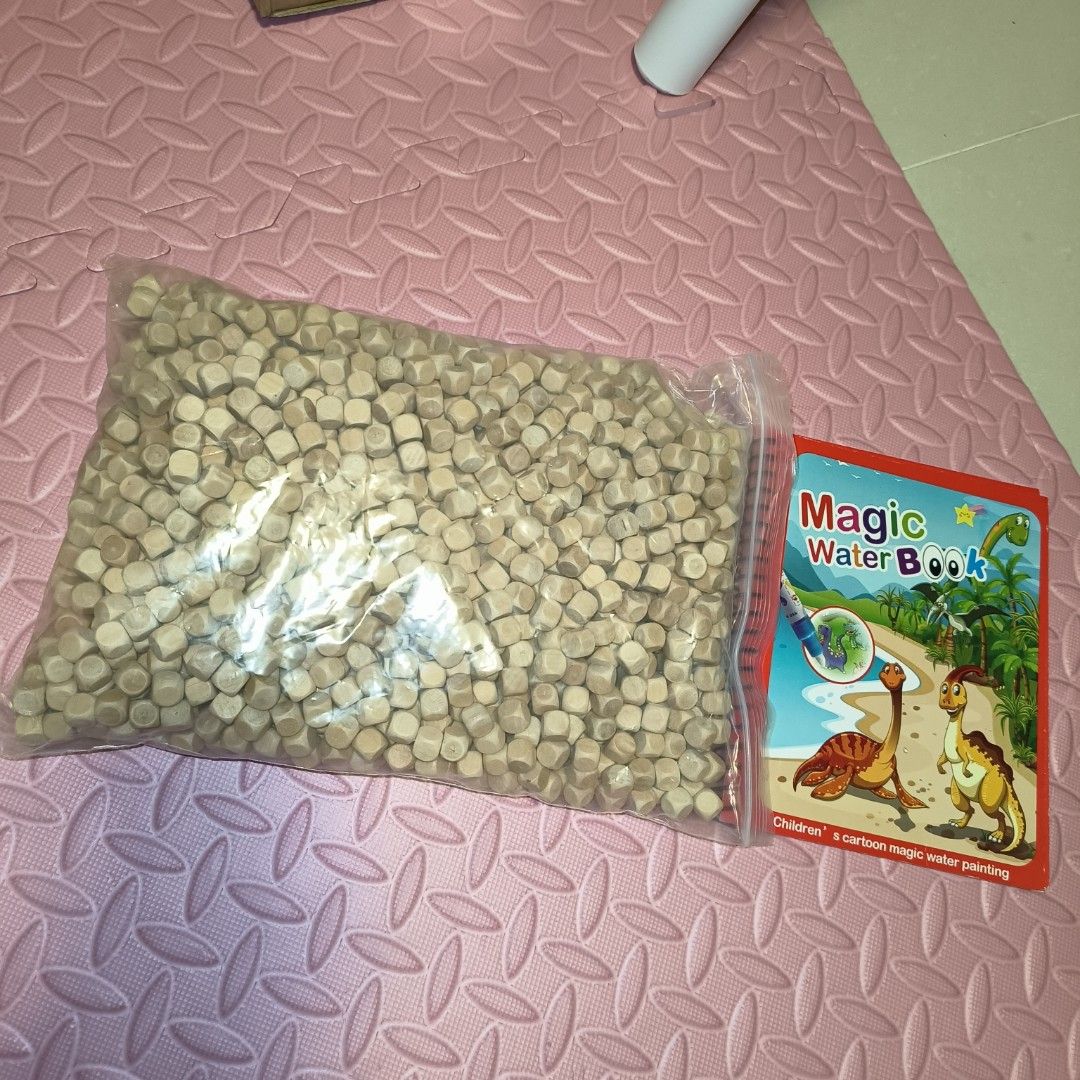 Hinoki Wood Cubes 1kg, Hobbies & Toys, Toys & Games on Carousell