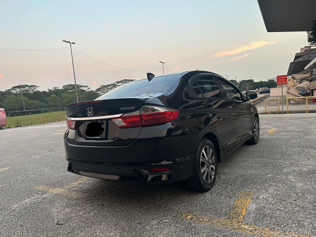 Honda Grace Hybrid 1.5 DX (A), Cars, Used Cars on Carousell