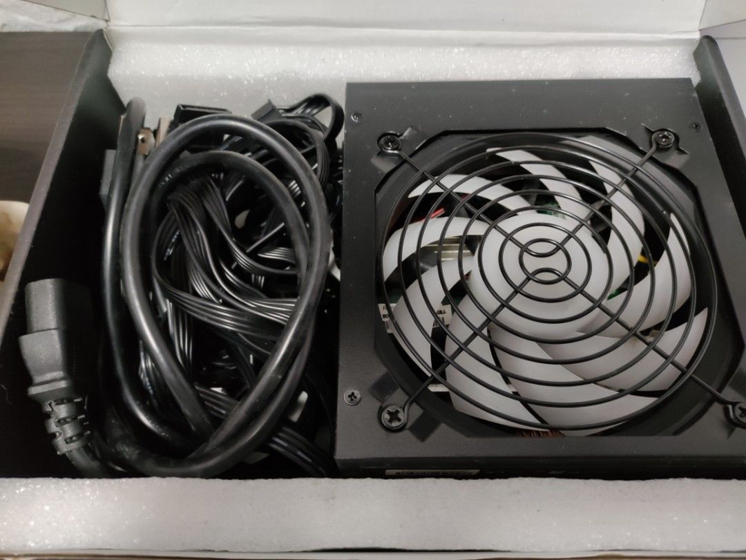 INPLAY GS550-Ultra 550w 80+ Bronze, Computers & Tech, Parts ...