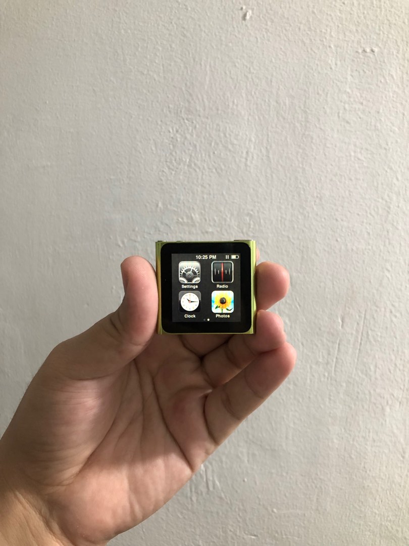 Ipod nano 6th gen 8gb with watch strap, Audio, Portable Music Players ...