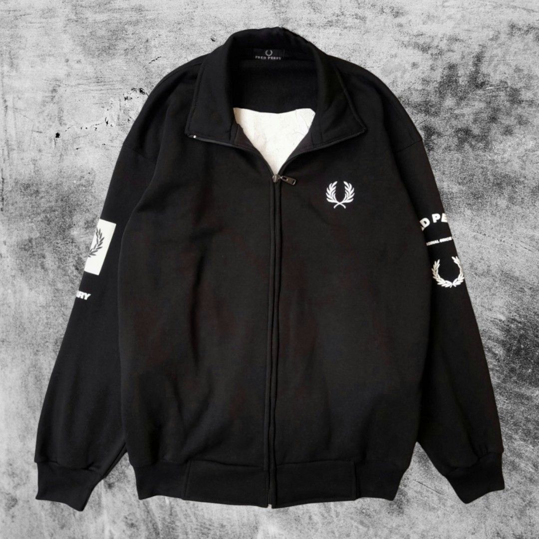 Jaket Tracktop Fred Perry Hitam, Fesyen Pria, Pakaian , Baju Luaran di ...