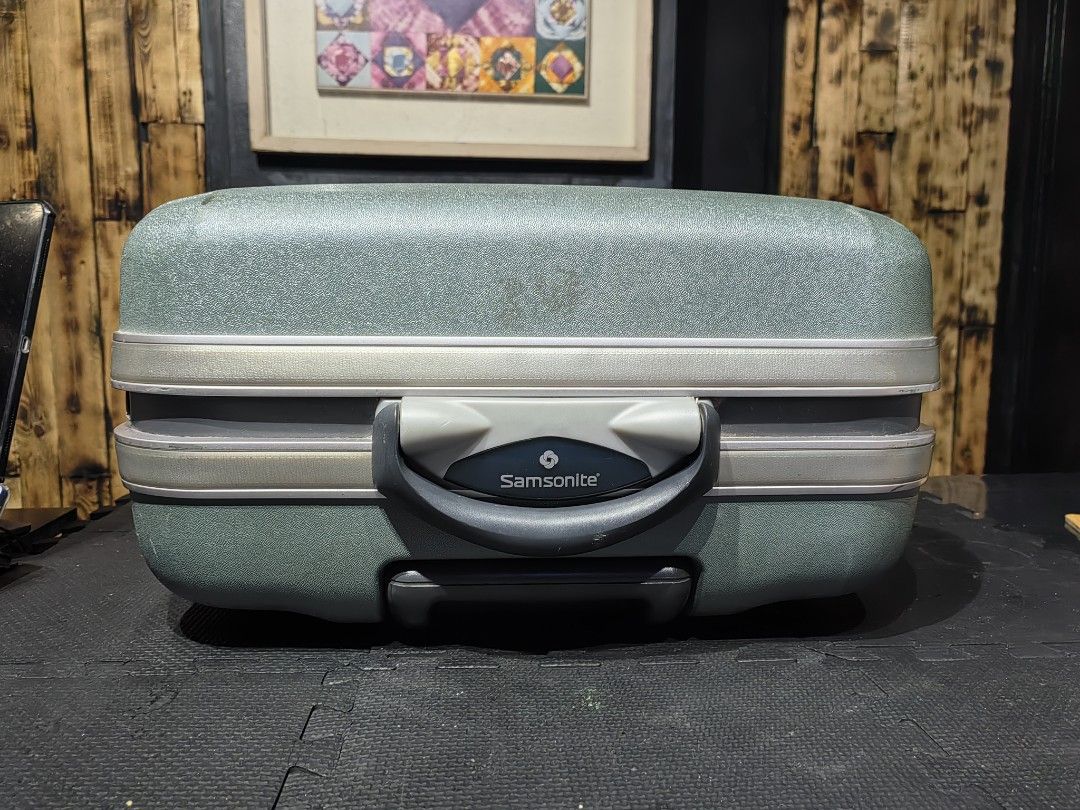 JAPAN IMPORT LUGGAGE : SAMSONITE : MEDIUM MALETA, Hobbies & Toys ...
