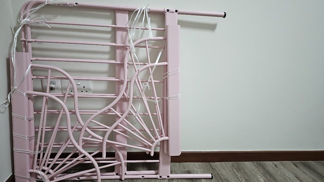 Junior extendable bed frame IKEA, Furniture & Home Living, Furniture ...