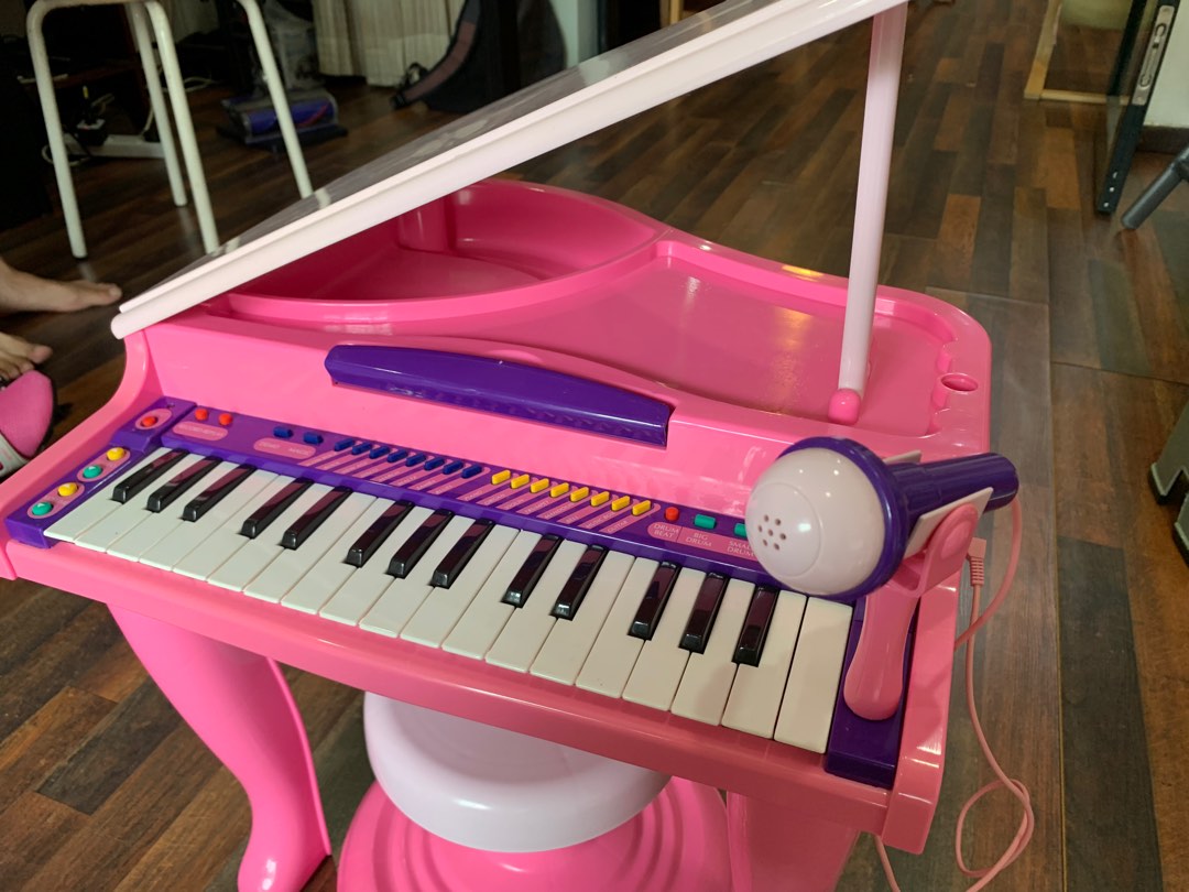Kids toy piano (keyboard), Hobbies & Toys, Music & Media, Musical ...