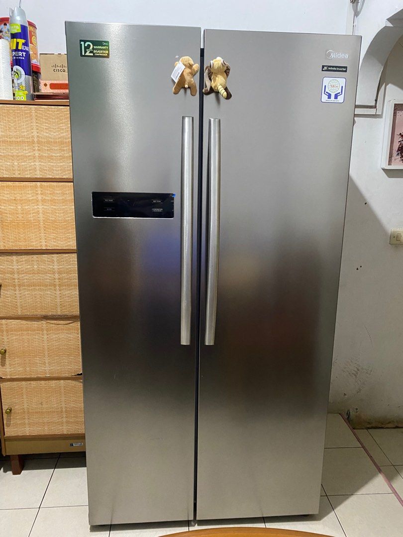 Kulkas Gede Midea 2 Pintu Besar low watt, Kitchen & Appliances di Carousell