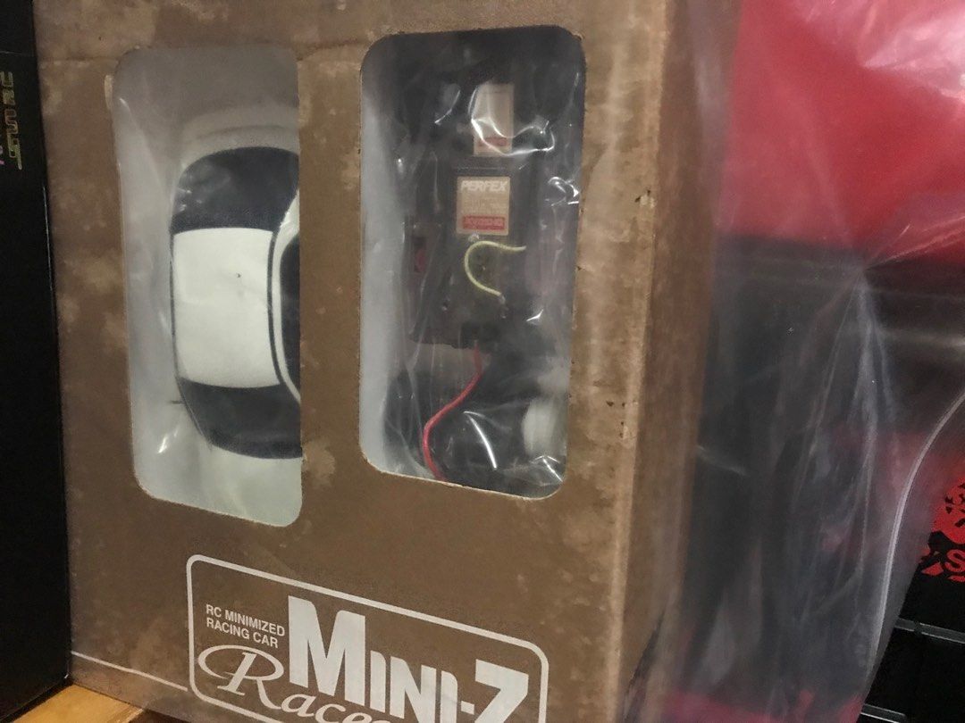 Kyosho mini-z mr-01 Toyota Altezza, 興趣及遊戲, 玩具 & 遊戲類 - Carousell