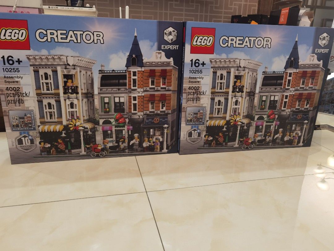 LEGO 10255 Assembly Square, Hobbies & Toys, Toys & Games on Carousell
